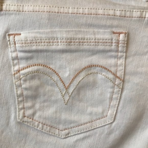 Levi's | Shorts | Levis White Denim Shorts Two Tone Stitching | Poshmark